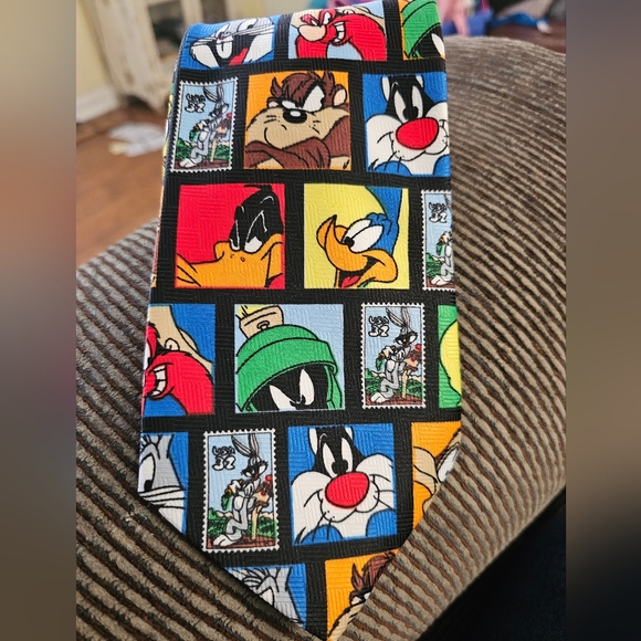 Warner Bros. | Accessories | Looney Tunes Character Tie | Poshmark